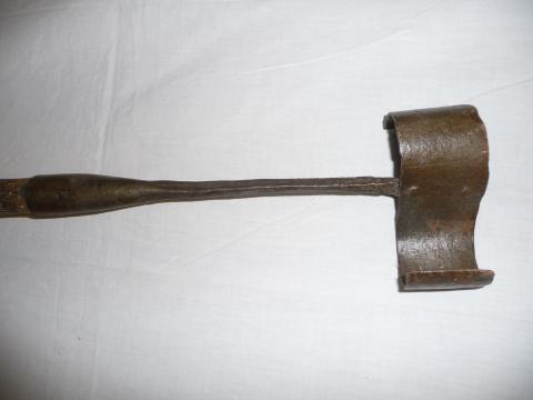 PILON - BROYEUR MANUEL | Patrimoine du Morvan